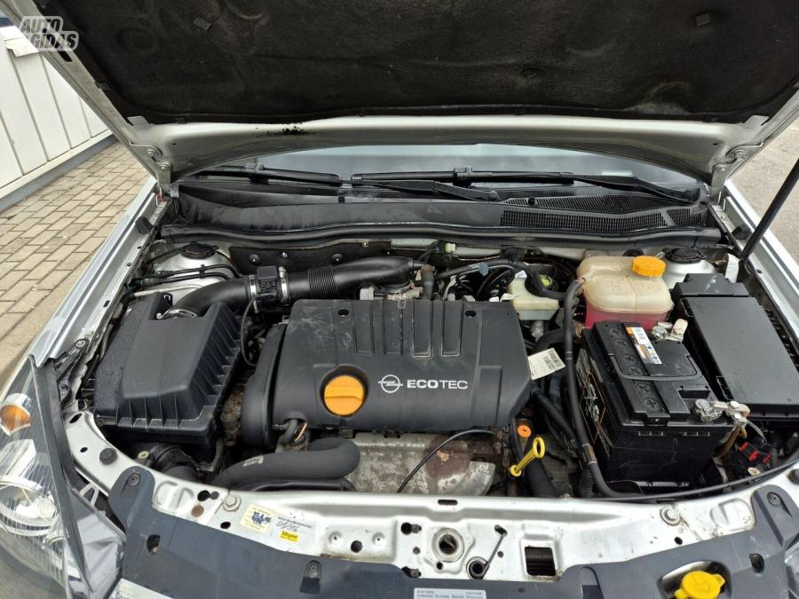 Grey Opel Astra 2005 in Kaunas, with an engine capacity of 1.80 L and mileage of 285 thousand km for 2000 €, photo 19 on AUTOMOTO.COM.LV