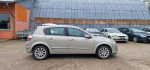 Pelēks Opel Astra 2005 Valmiera, ar dzinēja tilpumu 1.70 L un nobraukumu 320 tūkst. km par 770 €, foto 3 vietnē AUTOMOTO.COM.LV
