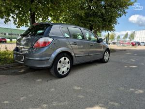 Серый Опель Астра 2005 в Каунас, объемом двигателя 1.80 л и пробегом 222 тыс. км за 2200 €, фото 3 на AUTOMOTO.COM.LV