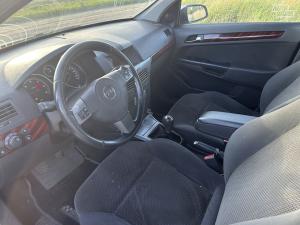 Pelēks Opel Astra 2005 Klaipėda, ar dzinēja tilpumu 1.70 L un nobraukumu 31 tūkst. km par 500 €, foto 6 vietnē AUTOMOTO.COM.LV