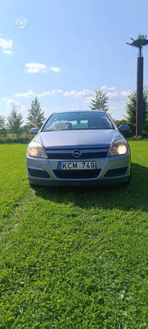 Grey Opel Astra 2005 in Kaunas, with an engine capacity of 1.60 L and mileage of 17 thousand km for 1000 €, photo 7 on AUTOMOTO.COM.LV