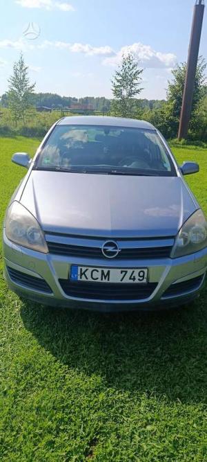 Grey Opel Astra 2005 in Kaunas, with an engine capacity of 1.60 L and mileage of 17 thousand km for 1000 €, photo 9 on AUTOMOTO.COM.LV