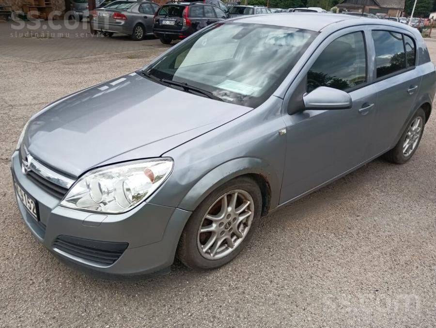 Pelēks Opel Astra 2005 Ogre, ar dzinēja tilpumu 1.90 L un nobraukumu 308 tūkst. km par 750 €, foto 3 vietnē AUTOMOTO.COM.LV