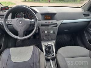 Серый Опель Астра 2005 в Екабпилс, объемом двигателя 1.70 л и пробегом 375 тыс. км за 950 €, фото 12 на AUTOMOTO.COM.LV