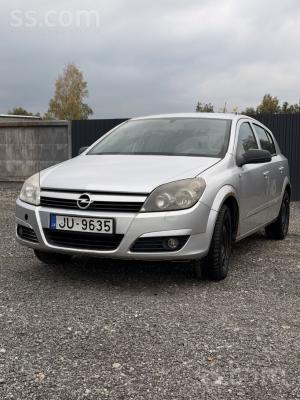 Grey Opel Astra 2005 in Riga, with an engine capacity of 1.90 L and mileage of 350 thousand km for 1150 €, photo  on AUTOMOTO.COM.LV