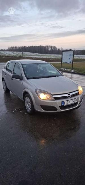 Pelēks Opel Astra 2006 Raseiniai, ar dzinēja tilpumu 1.90 L un nobraukumu 228 tūkst. km par 1700 €, foto 2 vietnē AUTOMOTO.COM.LV