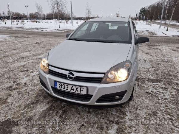 Pelēks Opel Astra 2006 Tartu, ar dzinēja tilpumu 1.40 L un nobraukumu 199 tūkst. km par 2000 €, foto 3 vietnē AUTOMOTO.COM.LV