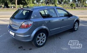 Pelēks Opel Astra 2006 Ukmergė, ar dzinēja tilpumu 1.90 L un nobraukumu 333 tūkst. km par 500 €, foto 8 vietnē AUTOMOTO.COM.LV