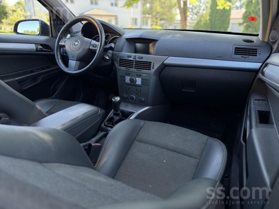 Pelēks Opel Astra 2006 Jūrmala, ar dzinēja tilpumu 1.90 L un nobraukumu 0 tūkst. km par 890 €, foto 6 vietnē AUTOMOTO.COM.LV
