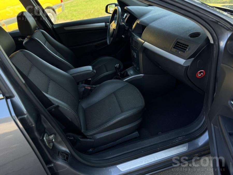 Pelēks Opel Astra 2006 Jūrmala, ar dzinēja tilpumu 1.90 L un nobraukumu 0 tūkst. km par 890 €, foto 10 vietnē AUTOMOTO.COM.LV