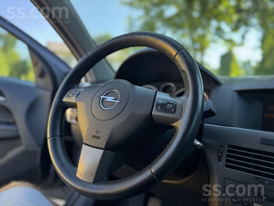 Pelēks Opel Astra 2006 Jūrmala, ar dzinēja tilpumu 1.90 L un nobraukumu 0 tūkst. km par 890 €, foto 12 vietnē AUTOMOTO.COM.LV