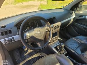 Pelēks Opel Astra 2006 Viļņa, ar dzinēja tilpumu 1.90 L un nobraukumu 287 tūkst. km par 950 €, foto 9 vietnē AUTOMOTO.COM.LV