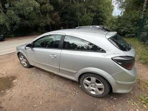 Pelēks Opel Astra 2006 Viļņa, ar dzinēja tilpumu 1.91 L un nobraukumu 273 tūkst. km par 1300 €, foto 4 vietnē AUTOMOTO.COM.LV