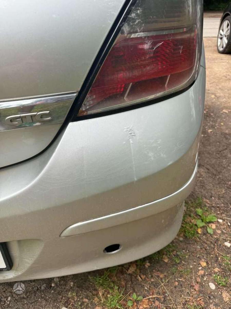 Pelēks Opel Astra 2006 Viļņa, ar dzinēja tilpumu 1.91 L un nobraukumu 273 tūkst. km par 1300 €, foto 7 vietnē AUTOMOTO.COM.LV