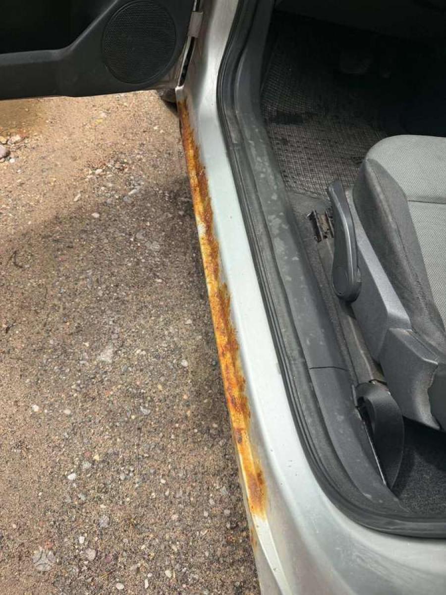 Pelēks Opel Astra 2006 Viļņa, ar dzinēja tilpumu 1.91 L un nobraukumu 273 tūkst. km par 1300 €, foto 19 vietnē AUTOMOTO.COM.LV