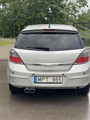 Pelēks Opel Astra 2006 Plungė, ar dzinēja tilpumu 1.80 L un nobraukumu 210 tūkst. km par 1100 €, foto 8 vietnē AUTOMOTO.COM.LV