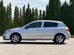 Grey Opel Astra 2006 in Vilnius, with an engine capacity of 1.80 L and mileage of 164 thousand km for 1950 €, photo 12 on AUTOMOTO.COM.LV