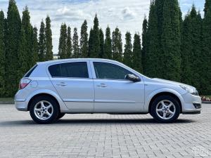 Grey Opel Astra 2006 in Vilnius, with an engine capacity of 1.80 L and mileage of 164 thousand km for 1950 €, photo 17 on AUTOMOTO.COM.LV