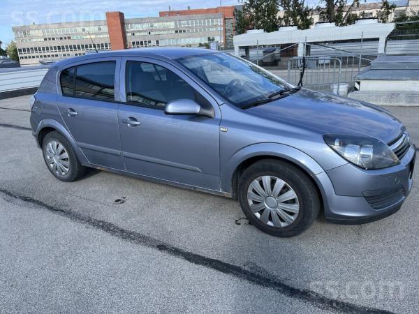 Pelēks Opel Astra 2006 Rīga, ar dzinēja tilpumu 1.40 L un nobraukumu 204 tūkst. km par 1000 €, foto 8 vietnē AUTOMOTO.COM.LV