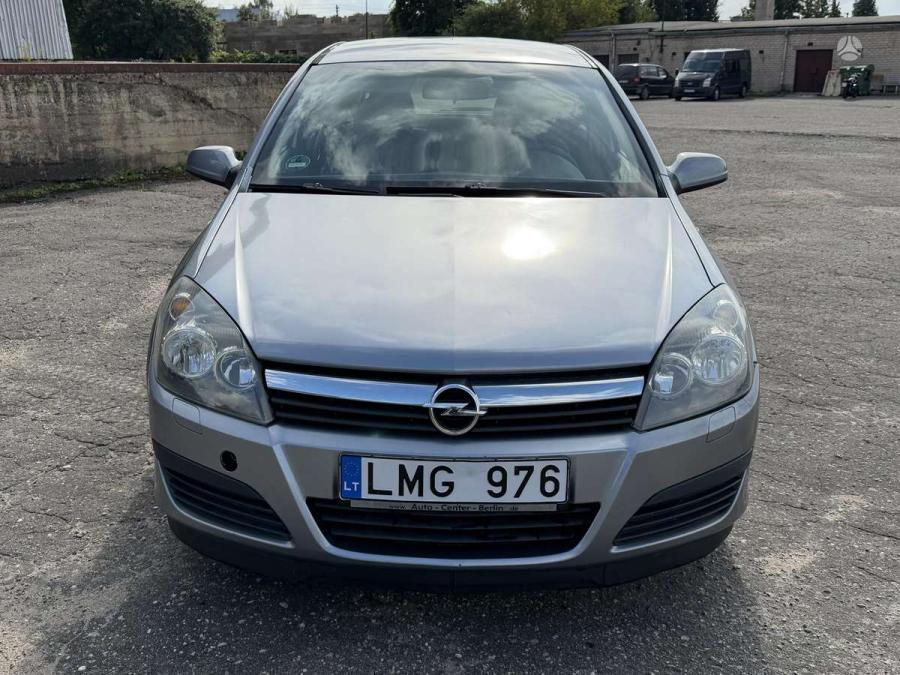 Pelēks Opel Astra 2006 Utena, ar dzinēja tilpumu 1.80 L un nobraukumu 162 tūkst. km par 1700 €, foto 6 vietnē AUTOMOTO.COM.LV