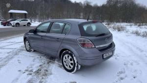 Pelēks Opel Astra 2007 Viļņa, ar dzinēja tilpumu 1.69 L un nobraukumu 259 tūkst. km par 2050 €, foto 4 vietnē AUTOMOTO.COM.LV