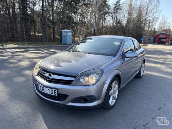 Pelēks Opel Astra 2007 Viļņa, ar dzinēja tilpumu 1.90 L un nobraukumu 350 tūkst. km par 680 €, foto 1 vietnē AUTOMOTO.COM.LV