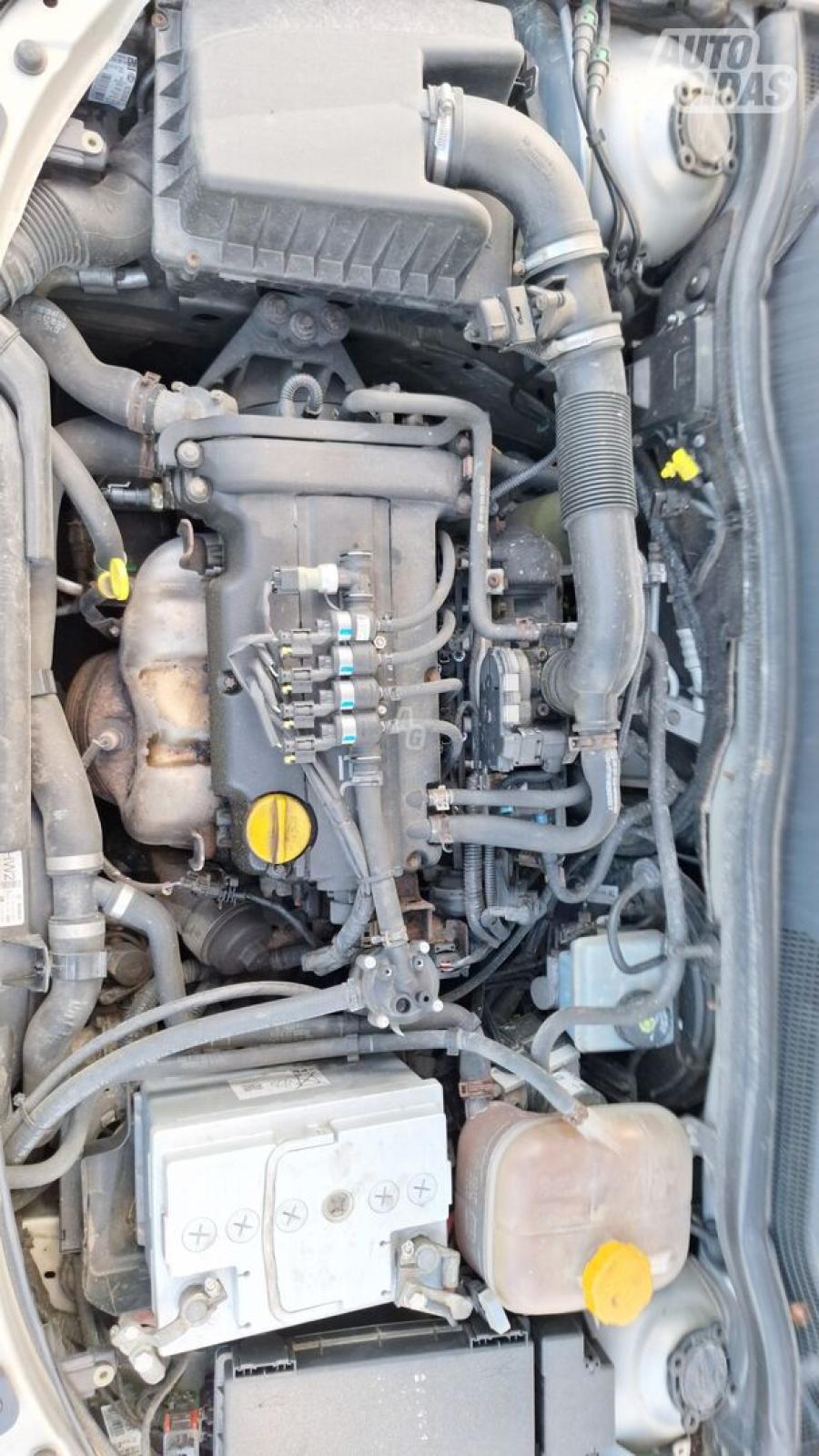 Grey Opel Astra 2007 in Panevezys, with an engine capacity of 1.40 L and mileage of 278 thousand km for 1200 €, photo 10 on AUTOMOTO.COM.LV