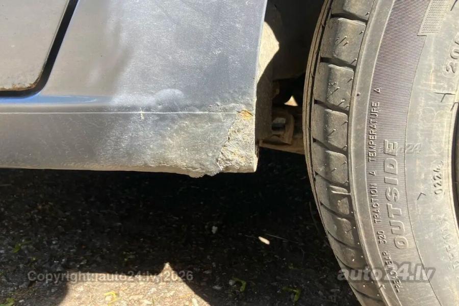 Pelēks Opel Astra 2007 Tallina, ar dzinēja tilpumu 1.40 L un nobraukumu 196 tūkst. km par 1290 €, foto 8 vietnē AUTOMOTO.COM.LV
