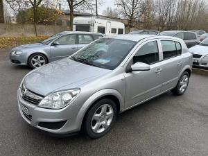 Pelēks Opel Astra 2007 Limbaži, ar dzinēja tilpumu 1.90 L un nobraukumu 270 tūkst. km par 2050 €, foto  vietnē AUTOMOTO.COM.LV