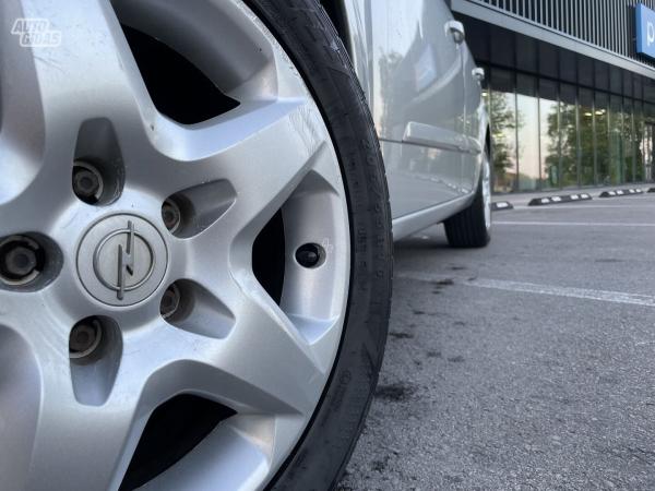 Pelēks Opel Astra 2007 Alīta, ar dzinēja tilpumu 1.30 L un nobraukumu 400 tūkst. km par 1000 €, foto 8 vietnē AUTOMOTO.COM.LV