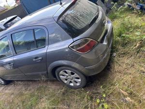 Pelēks Opel Astra 2007 Kauņa, ar dzinēja tilpumu 1.69 L un nobraukumu 240 tūkst. km par 420 €, foto 5 vietnē AUTOMOTO.COM.LV