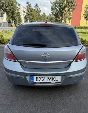 Grey Opel Astra 2007 in Tallinn, with an engine capacity of 1.40 L and mileage of 364 thousand km for 500 €, photo  on AUTOMOTO.COM.LV