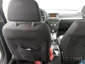 Pelēks Opel Astra 2007 Saldus, ar dzinēja tilpumu 1.30 L un nobraukumu 200 tūkst. km par 1790 €, foto 7 vietnē AUTOMOTO.COM.LV