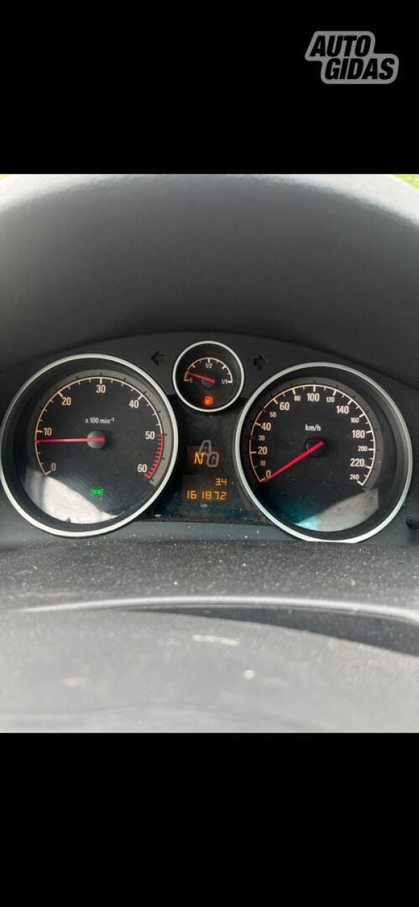 Opel Astra 2007 Panevēža vietnē Pelēks Opel Astra 2007 Panevēža, ar dzinēja tilpumu 1.30 L un nobraukumu 162 tūkst. km par 1000 €, foto 5 vietnē AUTOMOTO.COM.LV