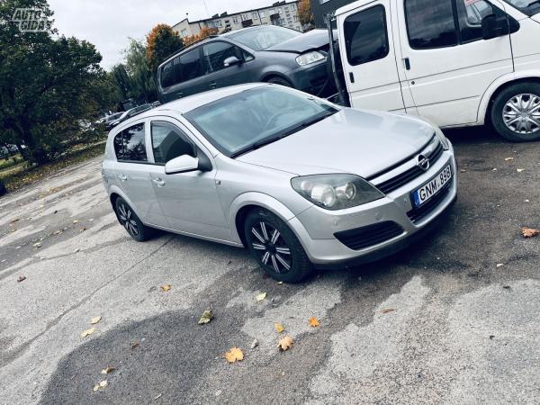 Opel Astra 2007 Panevēža vietnē Pelēks Opel Astra 2007 Panevēža, ar dzinēja tilpumu 1.30 L un nobraukumu 162 tūkst. km par 1000 €, foto 10 vietnē AUTOMOTO.COM.LV