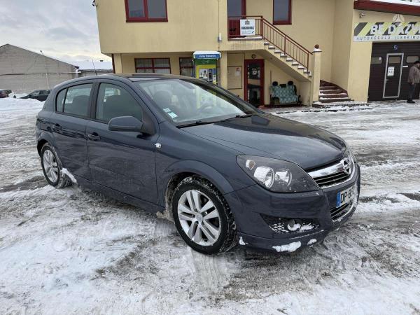 Pelēks Opel Astra 2008 Tauragė, ar dzinēja tilpumu 1.69 L un nobraukumu 278 tūkst. km par 1800 €, foto 10 vietnē AUTOMOTO.COM.LV