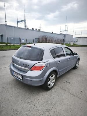 Pelēks Opel Astra 2008 Kauņa, ar dzinēja tilpumu 1.60 L un nobraukumu 225 tūkst. km par 499 €, foto 4 vietnē AUTOMOTO.COM.LV