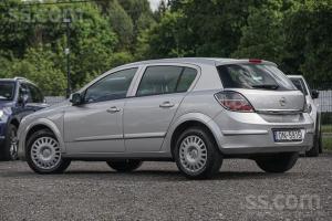 Pelēks Opel Astra 2008 Rīga, ar dzinēja tilpumu 1.40 L un nobraukumu 180 tūkst. km par 2790 €, foto 4 vietnē AUTOMOTO.COM.LV