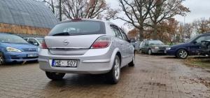Pelēks Opel Astra 2008 Valmiera, ar dzinēja tilpumu 1.60 L un nobraukumu 217 tūkst. km par 1950 €, foto 4 vietnē AUTOMOTO.COM.LV