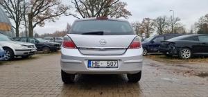 Pelēks Opel Astra 2008 Valmiera, ar dzinēja tilpumu 1.60 L un nobraukumu 217 tūkst. km par 1950 €, foto 5 vietnē AUTOMOTO.COM.LV
