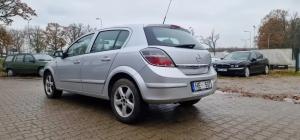 Pelēks Opel Astra 2008 Valmiera, ar dzinēja tilpumu 1.60 L un nobraukumu 217 tūkst. km par 1950 €, foto 6 vietnē AUTOMOTO.COM.LV