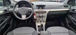 Pelēks Opel Astra 2008 Valmiera, ar dzinēja tilpumu 1.60 L un nobraukumu 217 tūkst. km par 1950 €, foto 10 vietnē AUTOMOTO.COM.LV
