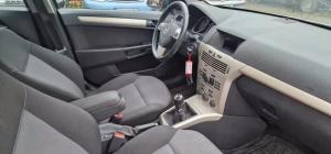 Pelēks Opel Astra 2008 Valmiera, ar dzinēja tilpumu 1.60 L un nobraukumu 217 tūkst. km par 1950 €, foto 13 vietnē AUTOMOTO.COM.LV