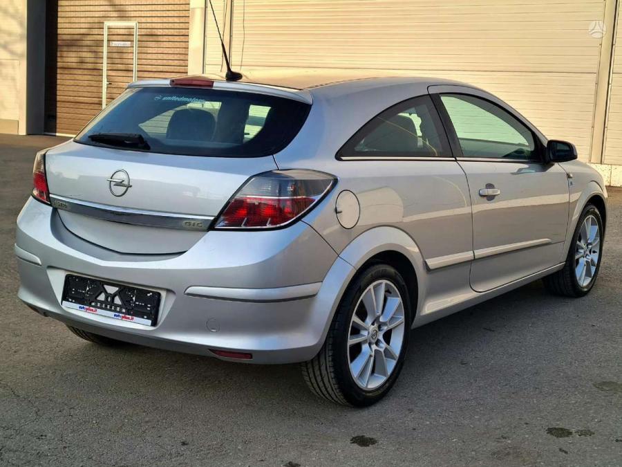 Pelēks Opel Astra 2008 Kauņa, ar dzinēja tilpumu 1.90 L un nobraukumu 208 tūkst. km par 1990 €, foto 7 vietnē AUTOMOTO.COM.LV
