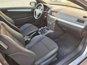 Pelēks Opel Astra 2008 Kauņa, ar dzinēja tilpumu 1.90 L un nobraukumu 208 tūkst. km par 1990 €, foto 17 vietnē AUTOMOTO.COM.LV