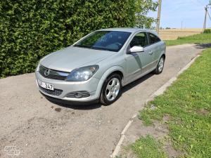 Grey Opel Astra 2008 in Marijampole, with an engine capacity of 1.70 L and mileage of 286 thousand km for 950 €, photo  on AUTOMOTO.COM.LV