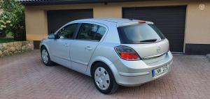 Grey Opel Astra 2008 in Vilnius, with an engine capacity of 1.80 L and mileage of 220 thousand km for 2900 €, photo 10 on AUTOMOTO.COM.LV
