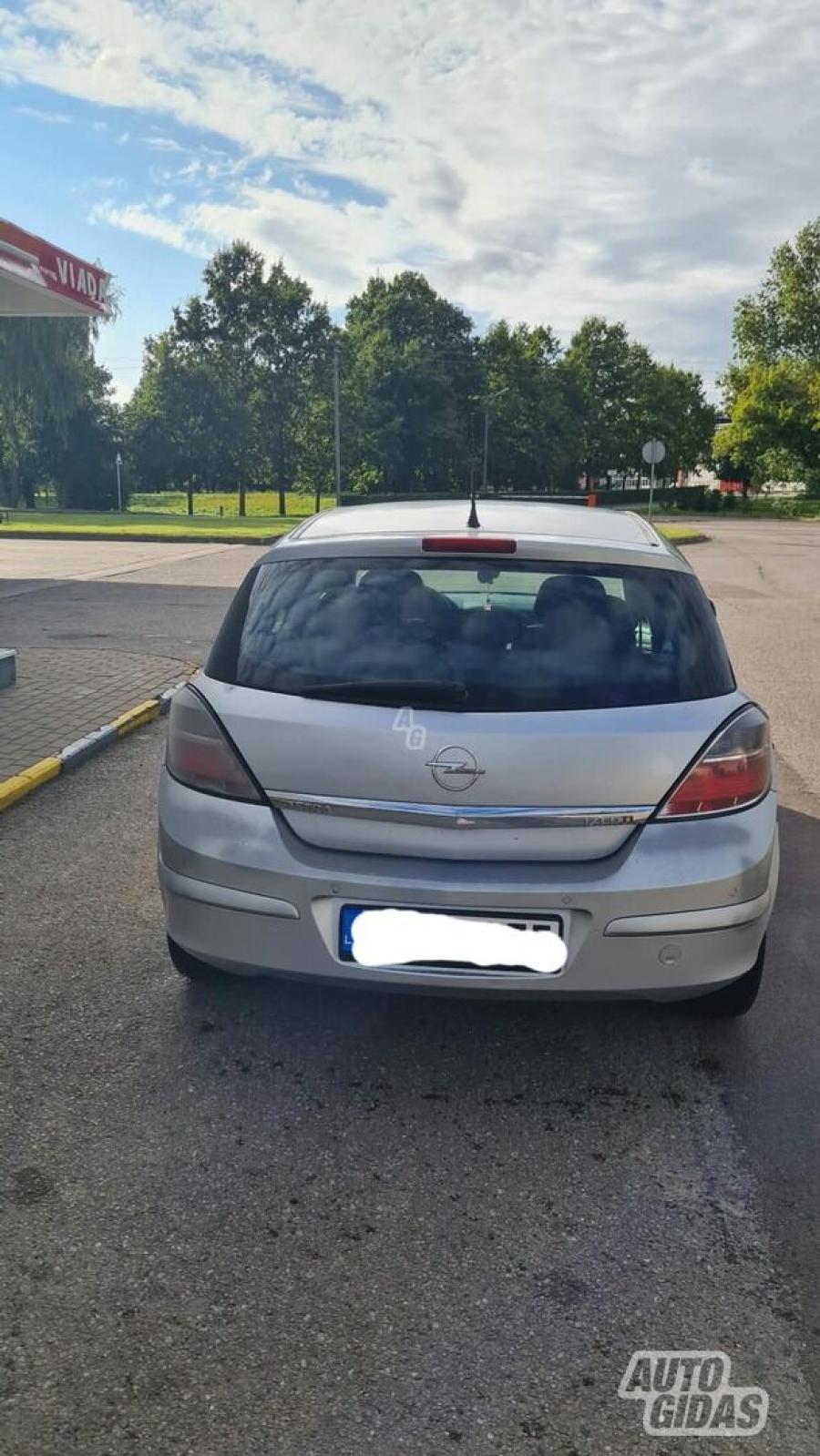 Pelēks Opel Astra 2008 Kretinga, ar dzinēja tilpumu 1.70 L un nobraukumu 352 tūkst. km par 1000 €, foto 3 vietnē AUTOMOTO.COM.LV