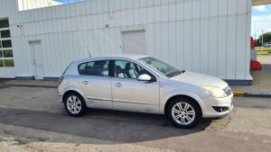 Pelēks Opel Astra 2008 Kretinga, ar dzinēja tilpumu 1.70 L un nobraukumu 352 tūkst. km par 1000 €, foto 9 vietnē AUTOMOTO.COM.LV