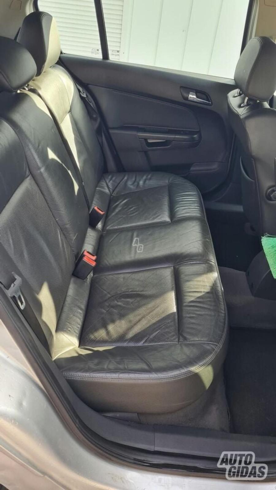 Pelēks Opel Astra 2008 Kretinga, ar dzinēja tilpumu 1.70 L un nobraukumu 352 tūkst. km par 1000 €, foto 10 vietnē AUTOMOTO.COM.LV